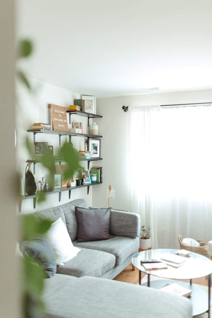 Modern, Warm, Chic Flat In Westerville - Polaris, OH