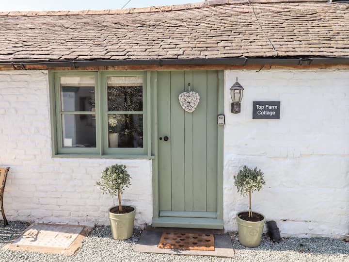 Top Farm Cottage - Oswestry