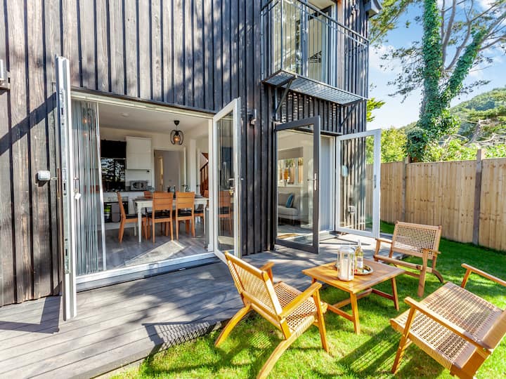 Willow House - Weston-super-Mare