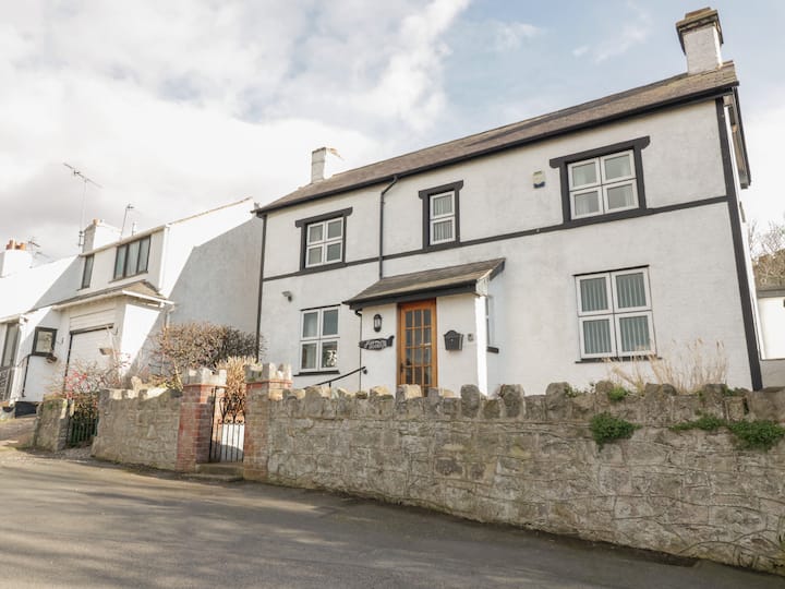 Jasmine Cottage - Rhyl