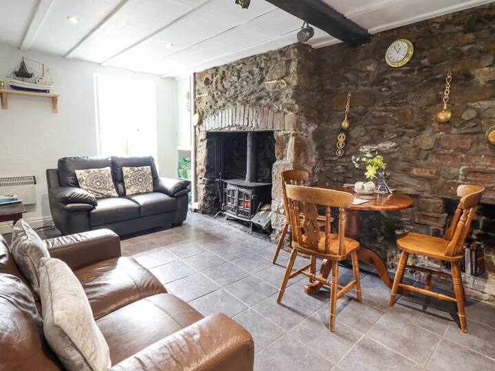 Gwenallt - Rhosneigr