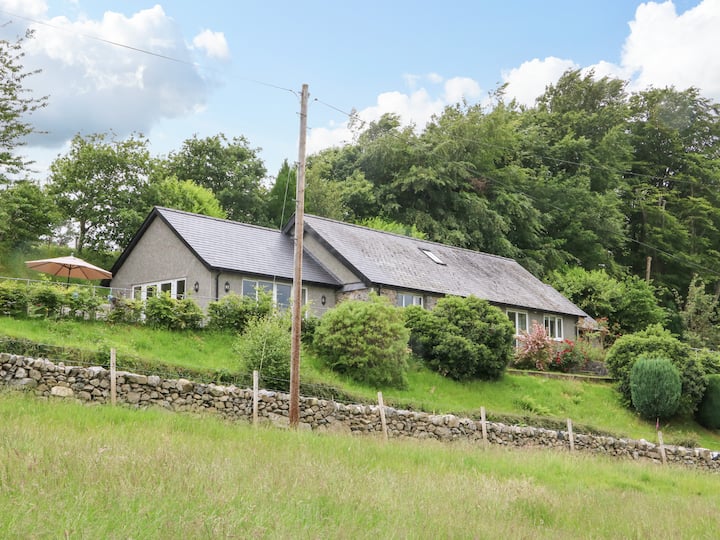Ochr Y Garth - Betws-y-Coed
