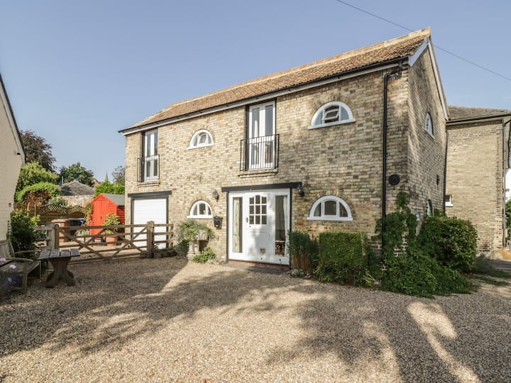 Stable Cottage - Stanstead