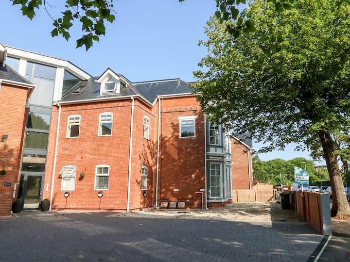 Flat 6, Thornlow Heights - Weymouth