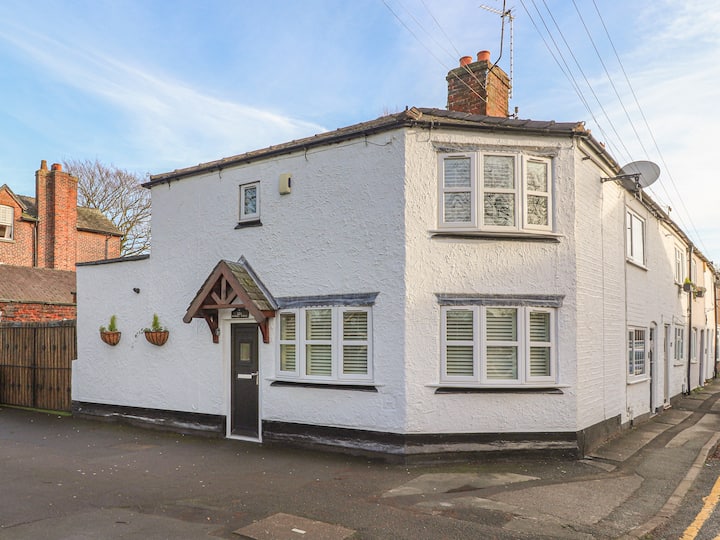 Heath Corner - Northwich
