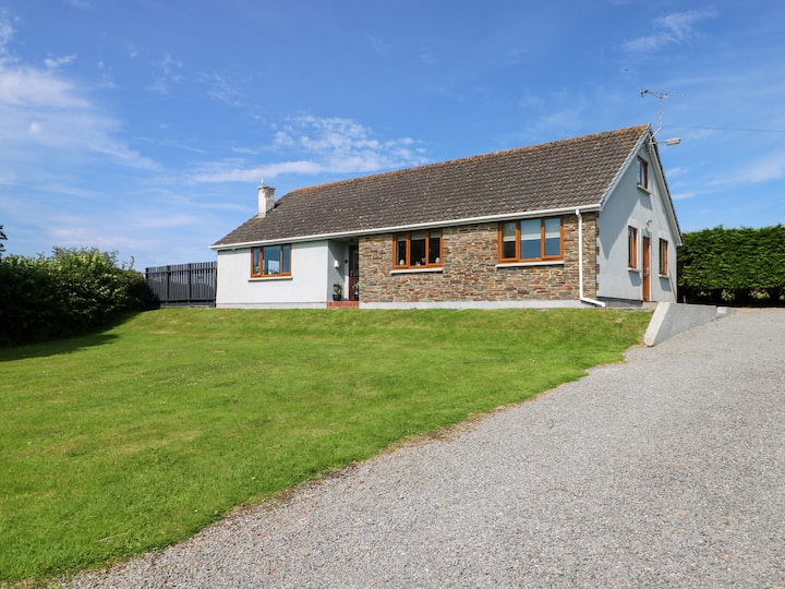 Oakland Cottage - Tenby