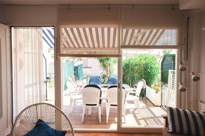 Petite Maison Charmante Au Bord De La Mer - Sant Feliu de Guíxols