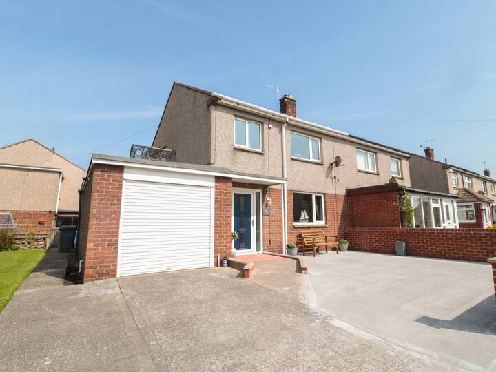 Fisherman's Row - Alnmouth