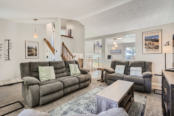 Charming 3 Bdr Home W/ Hot Tub & Sauna - Broomfield, CO