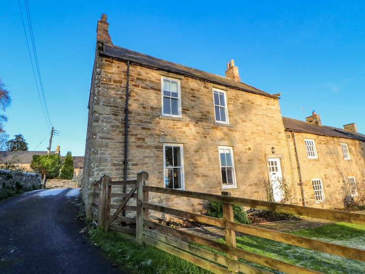 East Farmhouse Cottage - Hexham