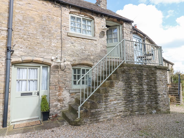 In &Amp; Out Cottage - Middleham