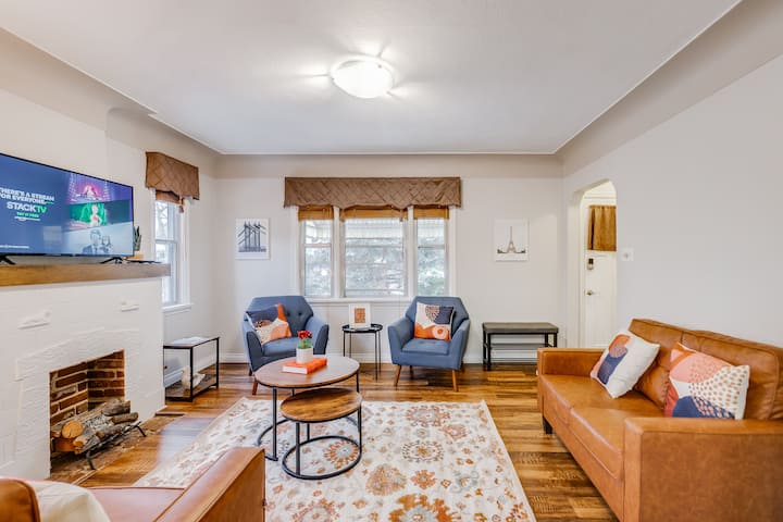 Delton - Character Home In Central Location | Bbq - Edmonton