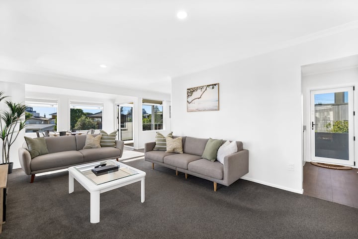 Idyllic Family Escape, Close To The Beach An Mount - Mount Maunganui