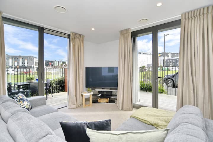 Chic City Apartment In The Heart Of Christchurch - 리틀턴