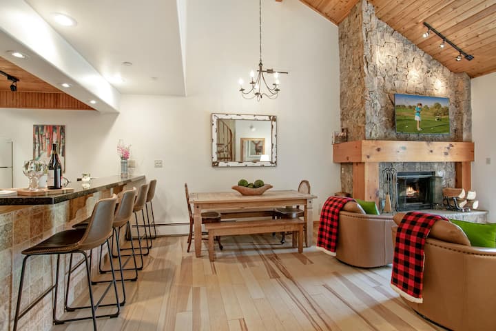 Ski-in Two-level Condo With Hot Tub, Tpa305 - Beaver Creek, CO