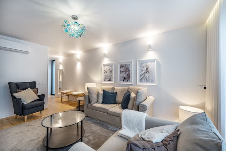 Nomad's Lux - 2bdr Almada Private Porto - Porto