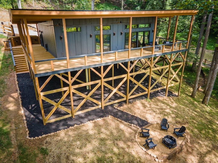 Viking Hilltop Suite- Troll Treehouse-walk To Town - Helen, GA