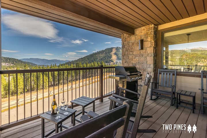 Wintery Haven At Resort With Ski In/out Access - Big Sky, MT