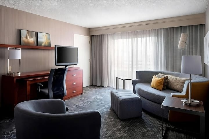 Affordable Getaway! Minutes From Redondo Beach - Compton, CA