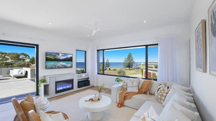 Omaroo House - Avoca Beach