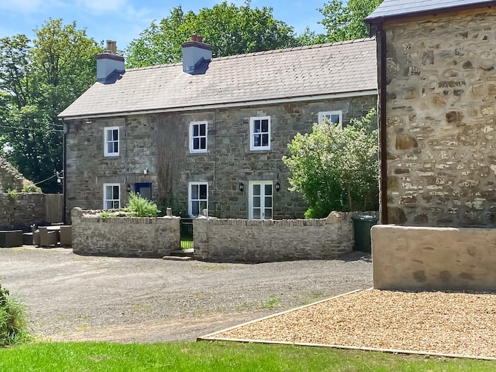 The Farmhouse - Haverfordwest