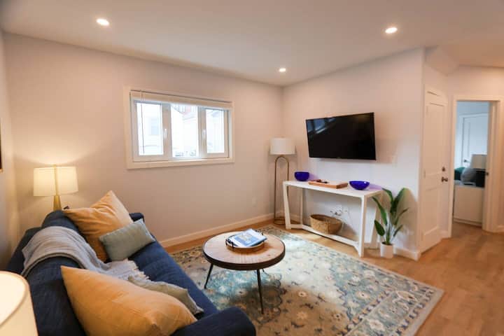 Modern 2 Bed,2 Bath Gem Mit | Central Cambridge - Boston, MA