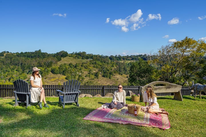Beam Creek Cottage In Montville - Mapleton
