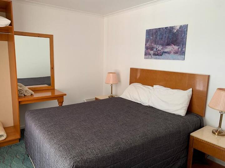 2 Bedroom Apartment - Swaggers Motor Inn Yass - Yass