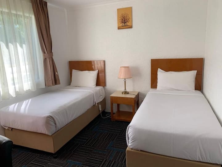 2 Bedroom Suite With Spa Bath - Yass
