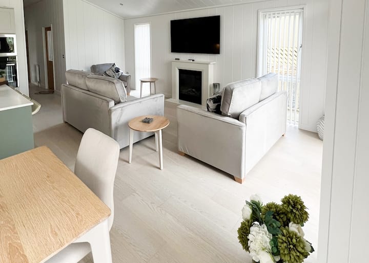 Retreat Lodge (3 Bed) - Pooley Bridge