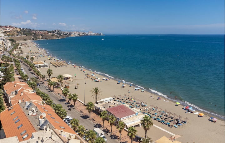 Beautiful Apartment In Fuengirola With Wifi - Mijas