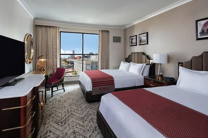 Look No Further! 3 Spacious Units, Parking! - New Orleans, LA