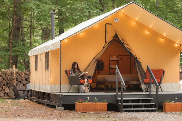 Large, Luxurious Glamping Tent - 11 - Freeport, ME