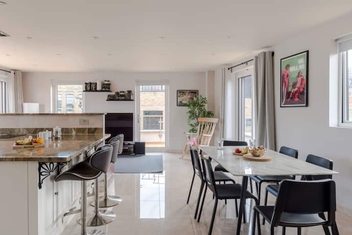 The Eyre Suite Penthouse - Farringdon - By Frankie - London