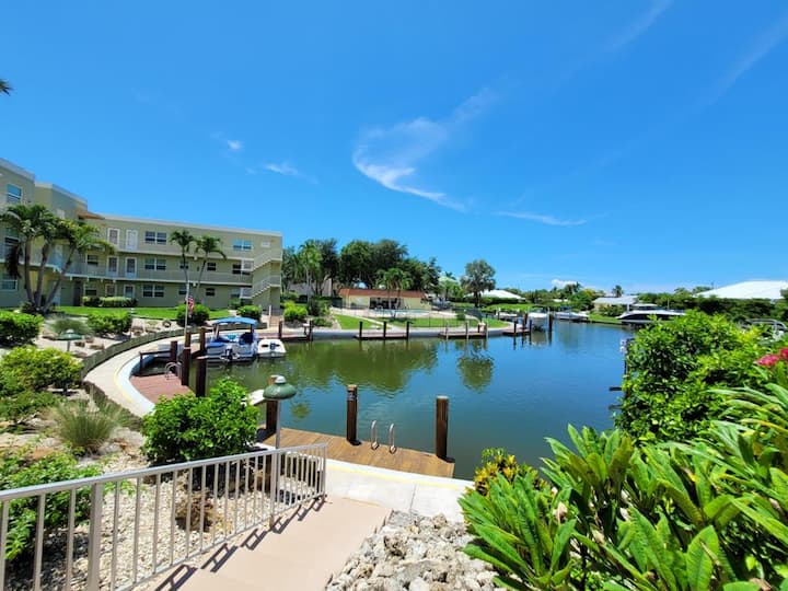 Model Village A2 - Marco Island, FL