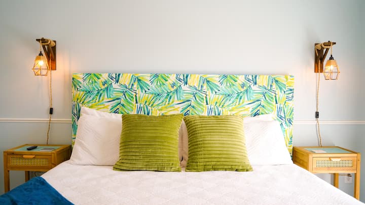 Island Vibes - Your Spring Escape Awaits! - Crescent Beach, FL