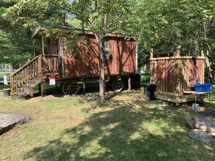 Shepherd’s Hut On Creek Near Hershey & Lancaster - Hershey, PA