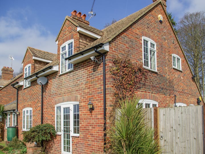 Knights Cottage - Maidstone