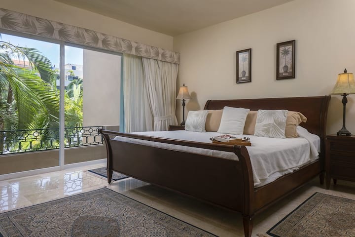 Puerto Aventuras Marina Apartment With Pool Access - Puerto Aventuras