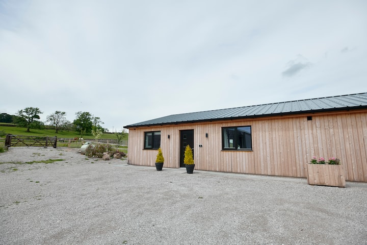 Whernside Lodge - Settle