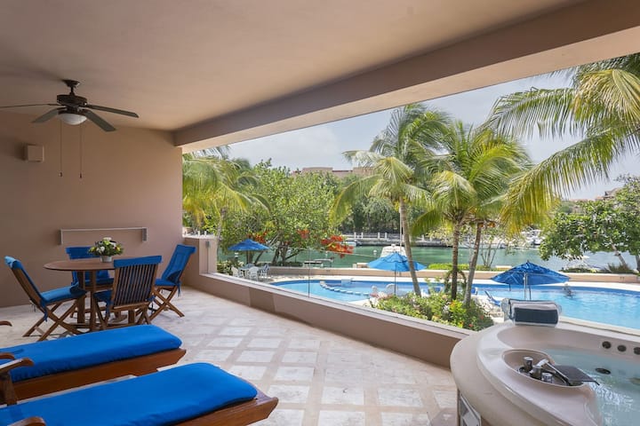 Puerto Aventuras: Apartamento Con Piscina Y Balcón - Puerto Aventuras