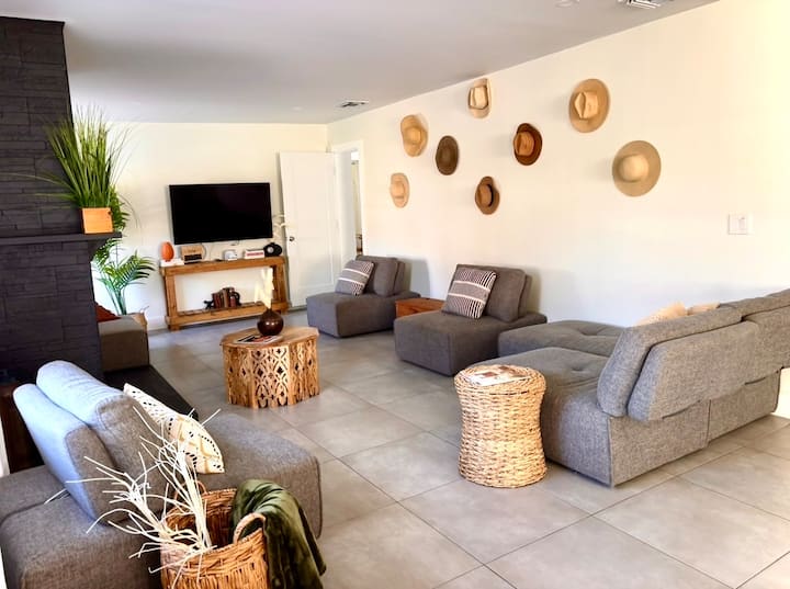 Heated Pool+game Rm+tiki Hut-6 Mins To Beach - Pompano Beach, FL