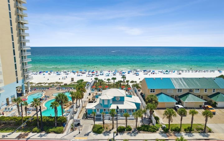 Pet Friendly • Walk To Beach • 11 Pools • Sleeps 6 - Panama City Beach, FL