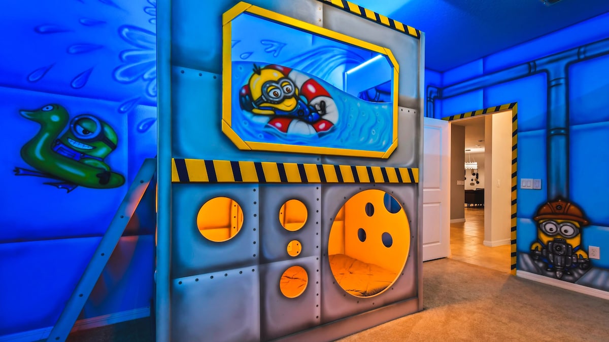 Themed Bedrooms + Mario Game Zone Near Disney! - Houses for Rent in ...