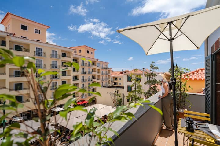 Apartamento Na Praça Iii By An Island Apart - Funchal