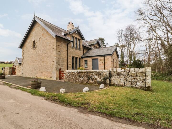 Grange Cottages - Rothbury