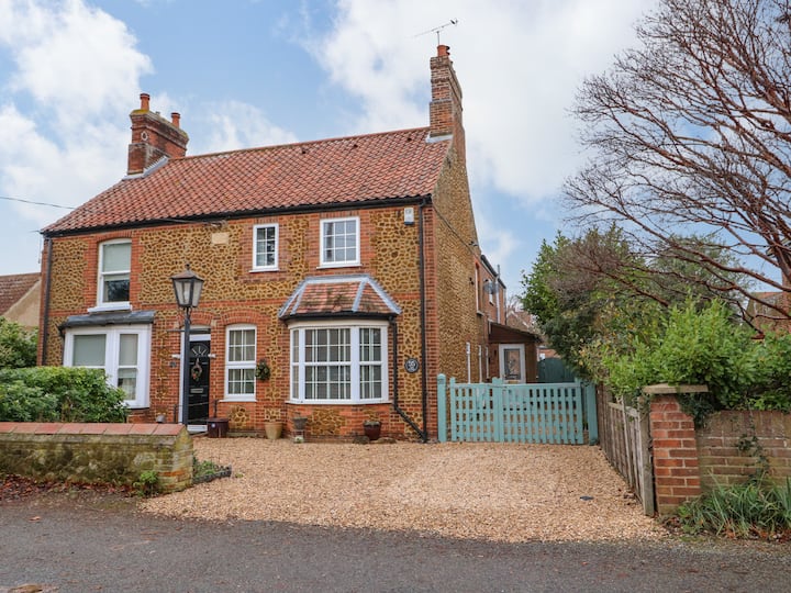Job's Cottage - Snettisham
