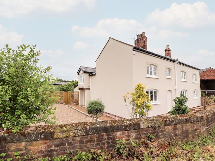 Legh Oaks Farm - Warrington