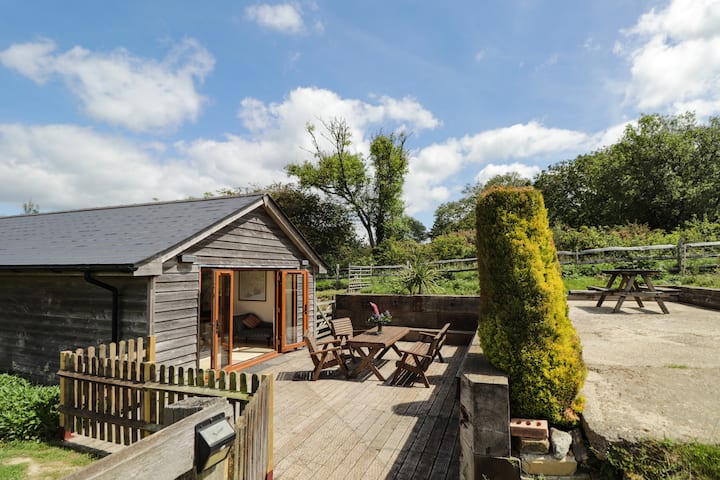 Loose Farm Lodge - Battle