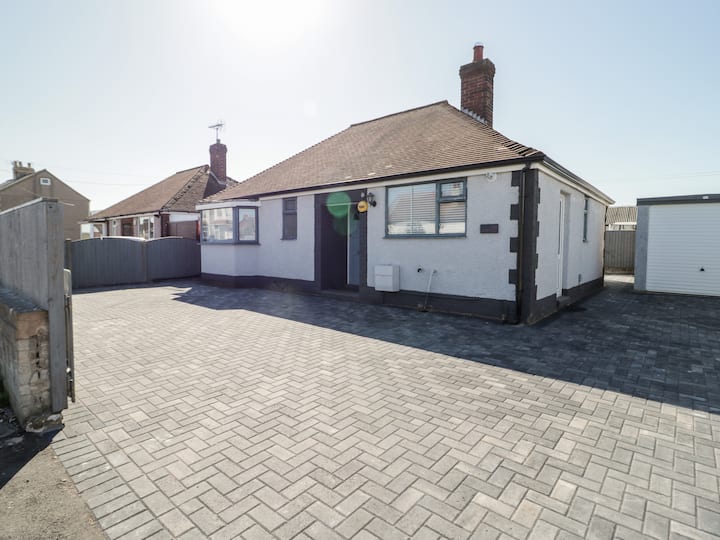 Seaside Retreat - Prestatyn